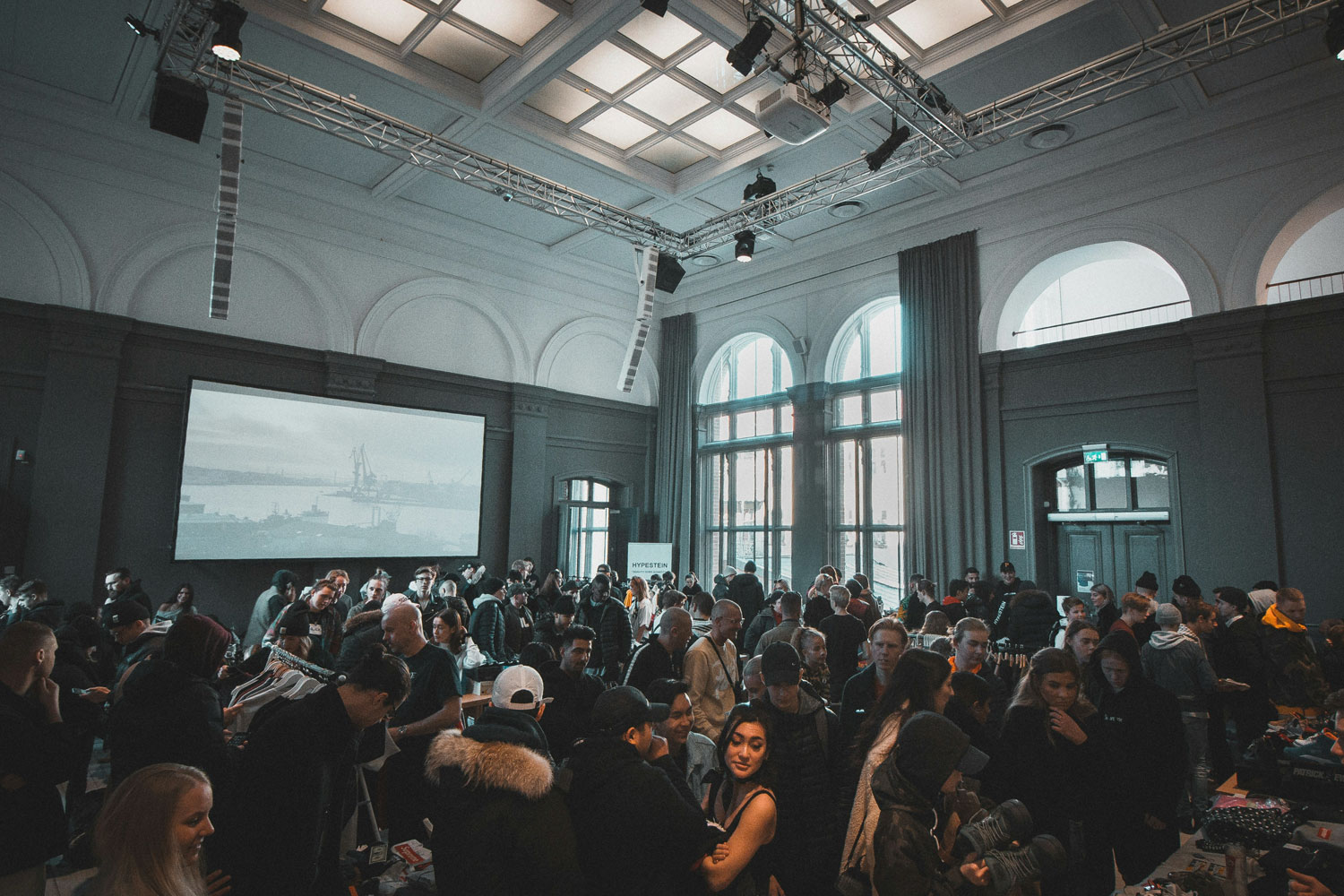 Contact - Symphony Six